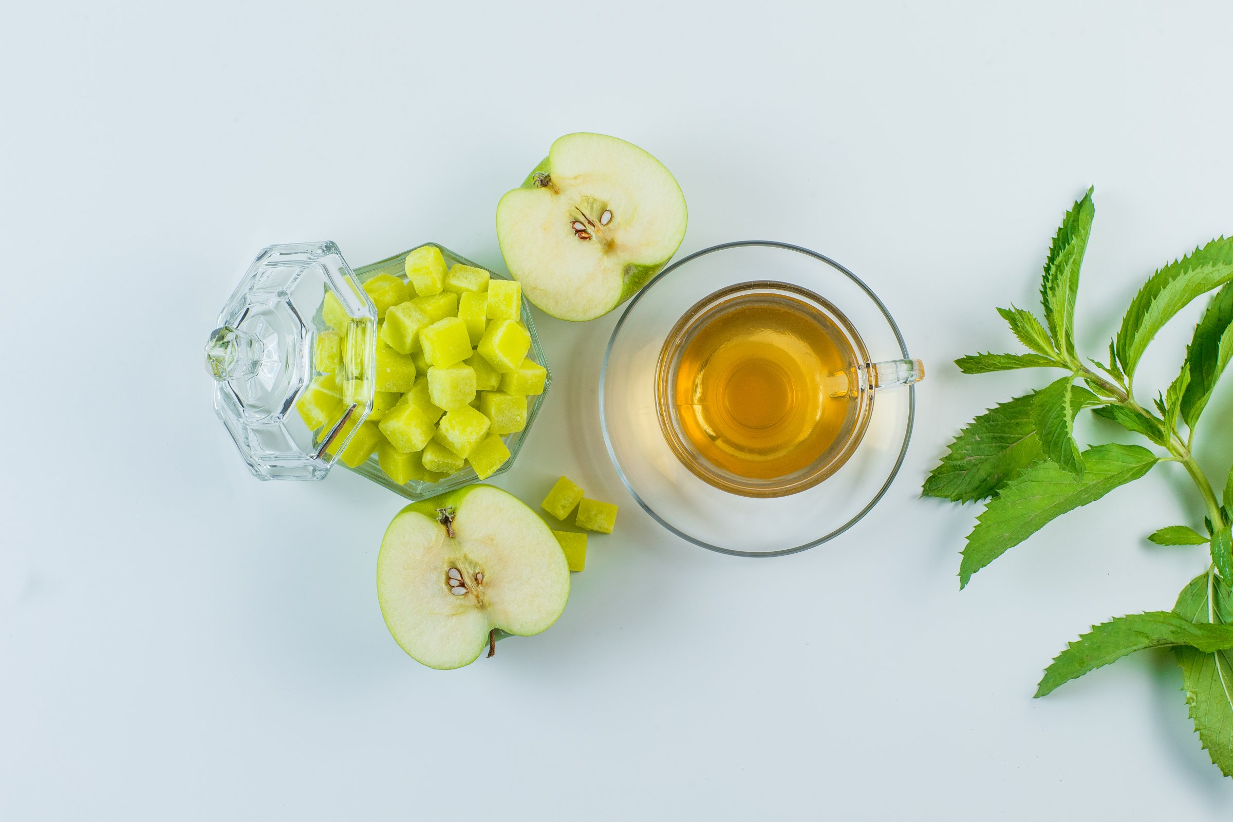 10 Best Ways to Make Delicious Apple Tea
